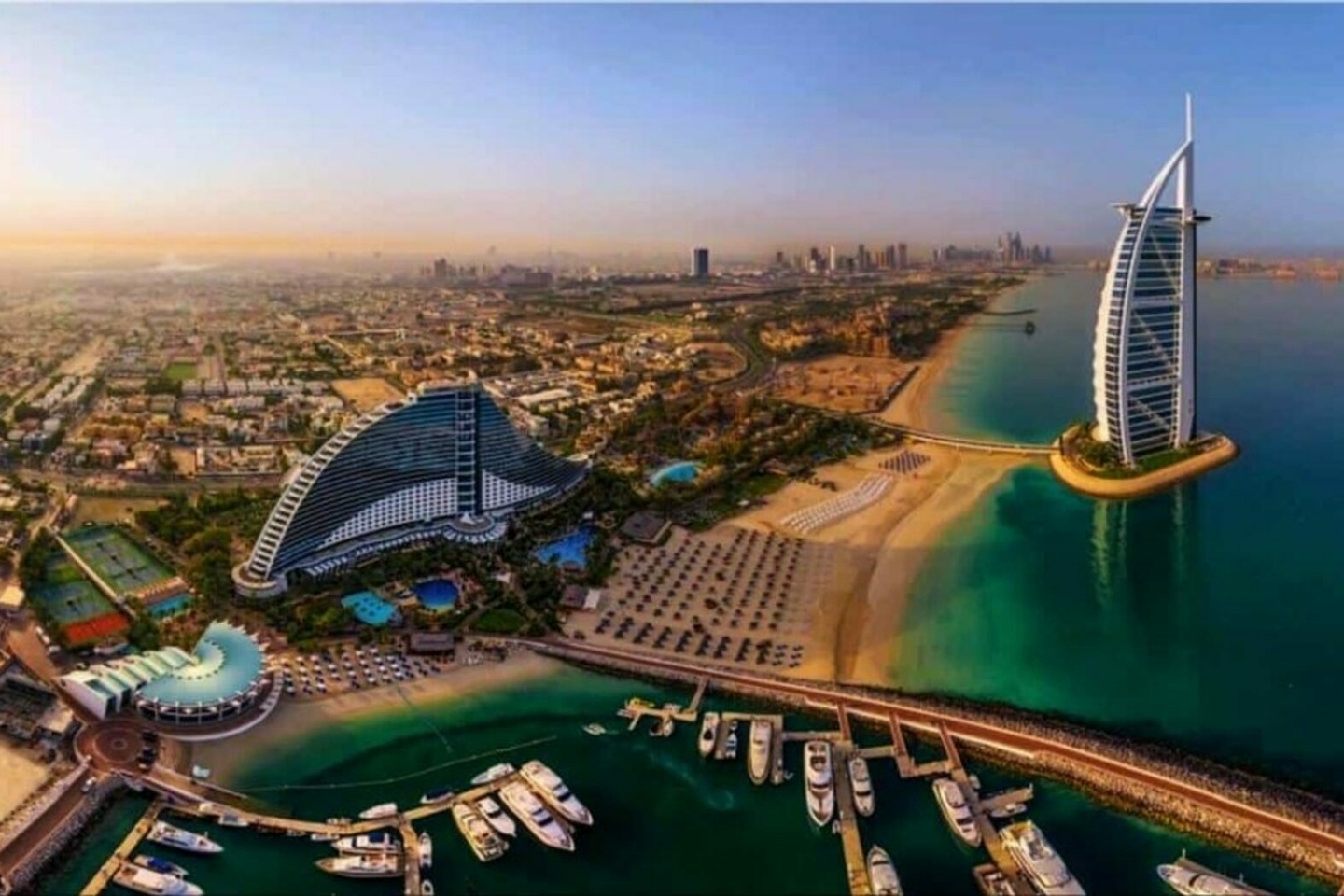 Нерухомість в ОАЕ: ціни, податки, процедура купівлі | Flombu.com