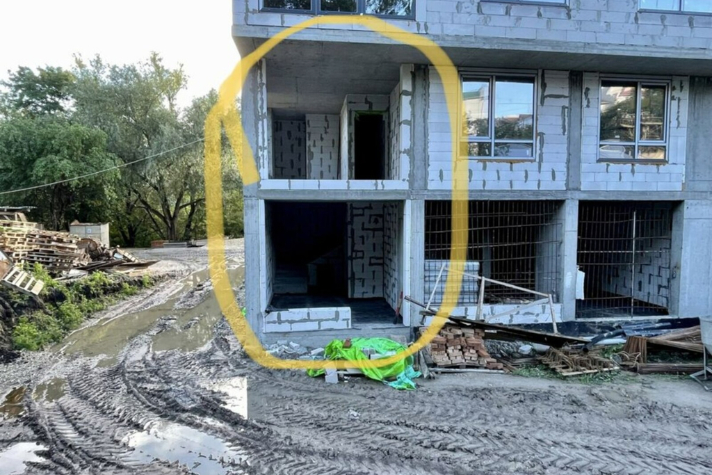 Продаж приміщення вільного призначення Дружба 3053 | Нерухомість на Flombu.com